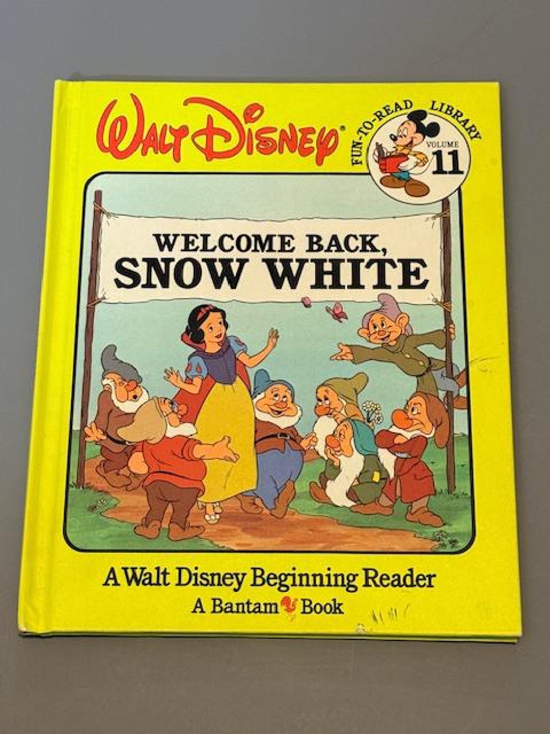 Vintage Walt Disney Book 1986 Bantam Fun to Read Welcome Back Snow ...