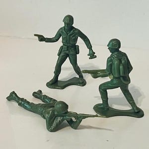 Toy Soldier Vtg Military Figure Army Men Mpc Mee Marx Plastic LOT Flame ...