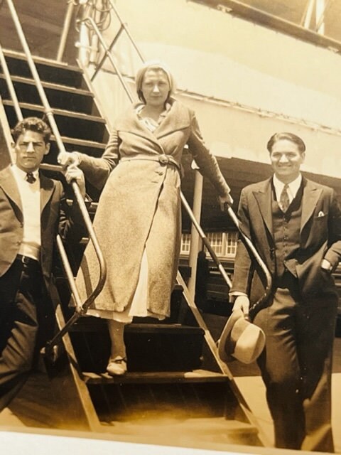 Antique Cabinet Card Photo Picture Photograph Haunted House portrait ...