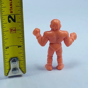 M.U.S.C.L.E. MEN MATTEL Vtg 1980s Muscle Miniature Flesh Colored Toy ...