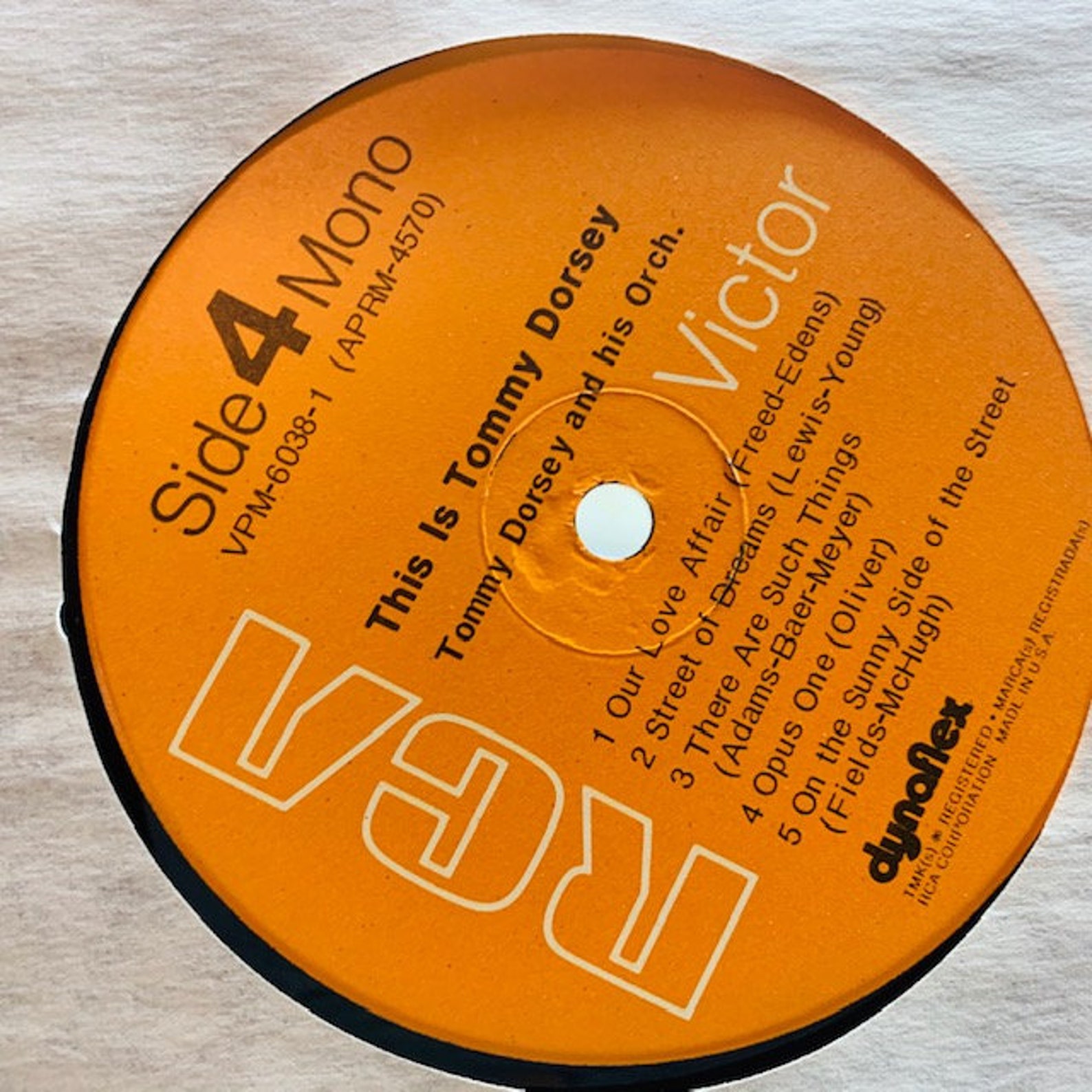 vintage-33-rpm-vinyl-records-gallerybezy