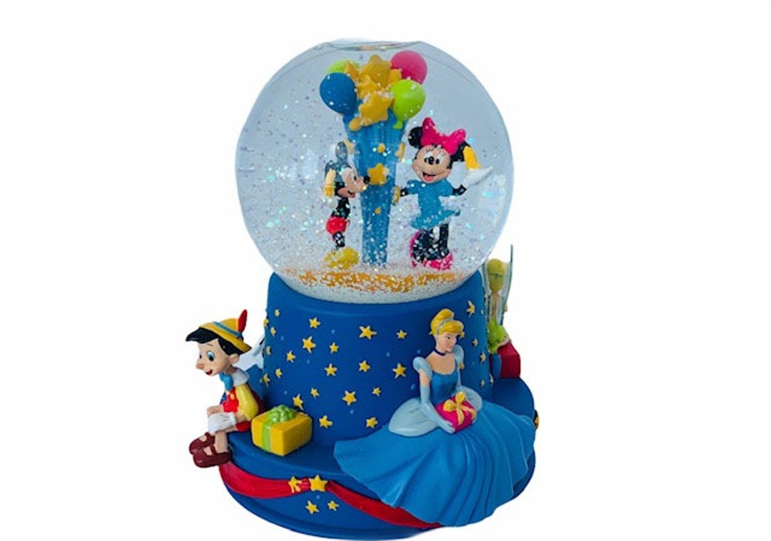 WALT DISNEY SNOWGLOBE Vintage Snowdome Water Ball Figurine Vtg - Etsy WALT DISNEY SNOWGLOBE Vintage Snowdome Water Ball Figurine Vtg - Etsy