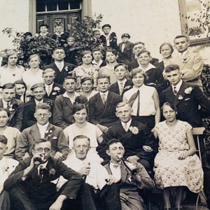 ANTIQUE CABINET PHOTOGRAPH 1800s Black White Sepia Photo Picture People ...