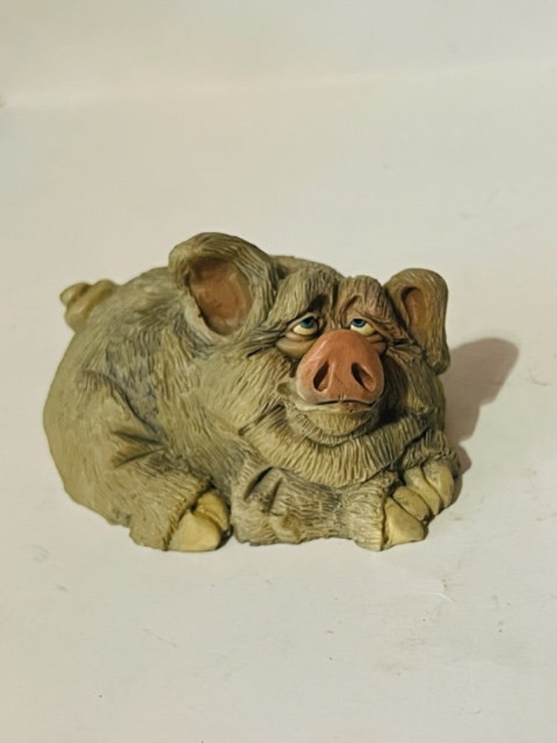 Frumps D&D Studio Pig Figurine Anthropomorphic Piggy Hog Piglet Durby ...