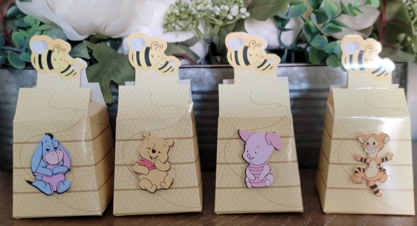 Classic Winnie the Pooh Favor Box - Etsy
