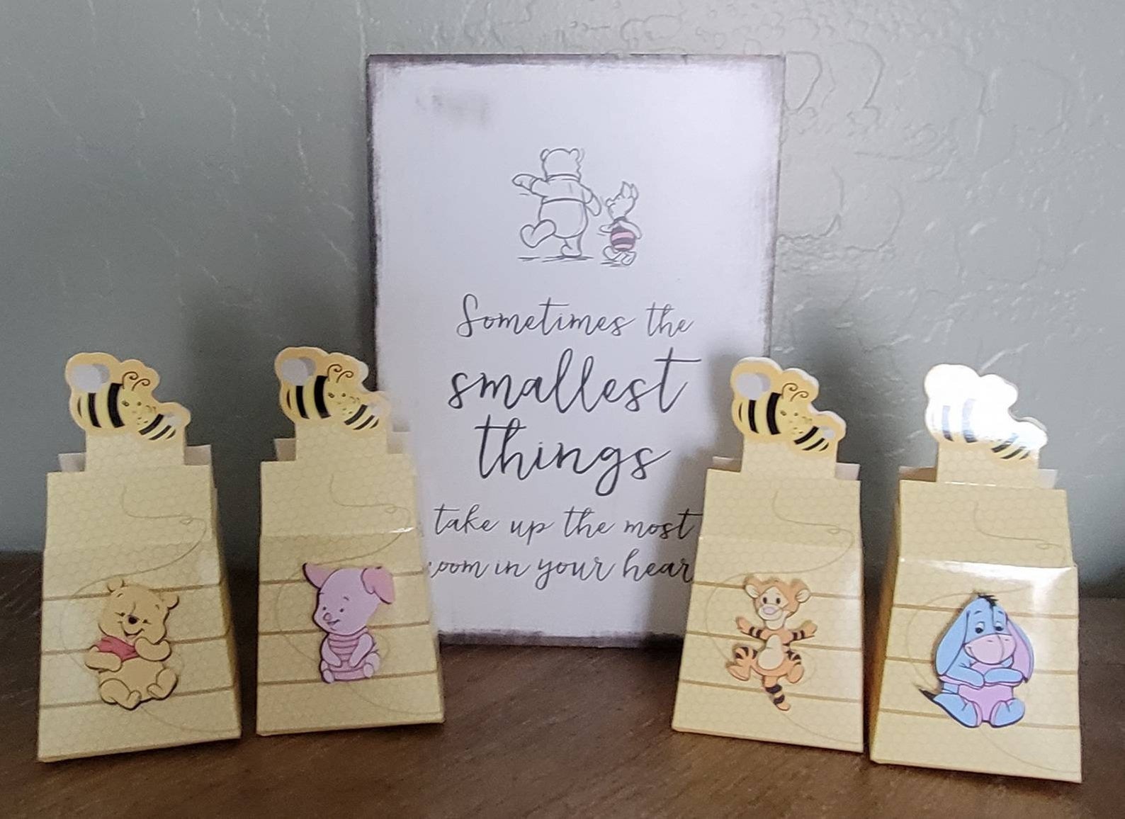 Classic Winnie the Pooh Favor Box - Etsy