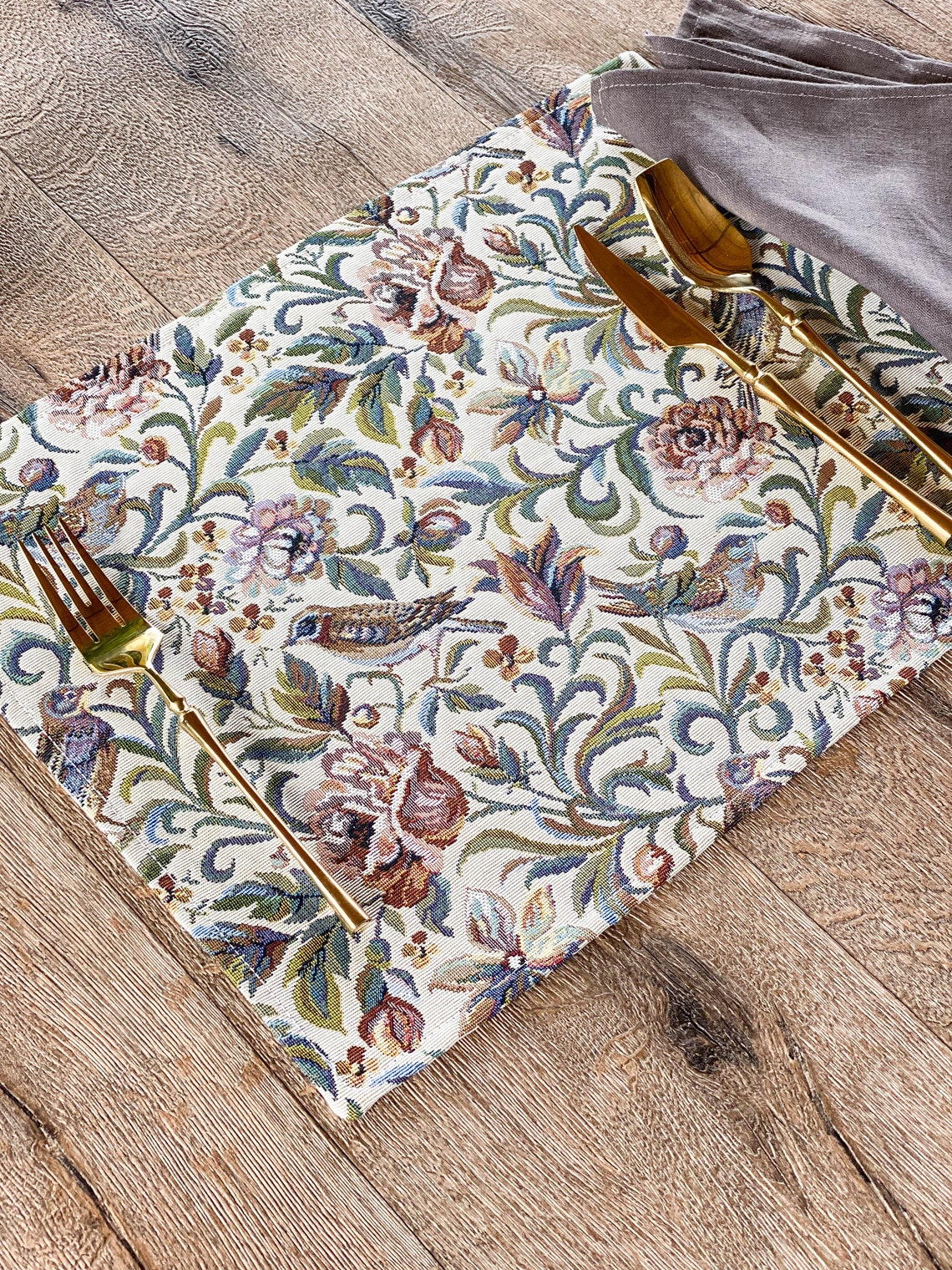 Classy Jacquard Placemats, Dining Table Set, Elegant Place Setting ...