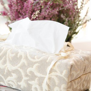 Elegant Tissue Box Cover Made of High Quality Tapestry Fabric - House ...