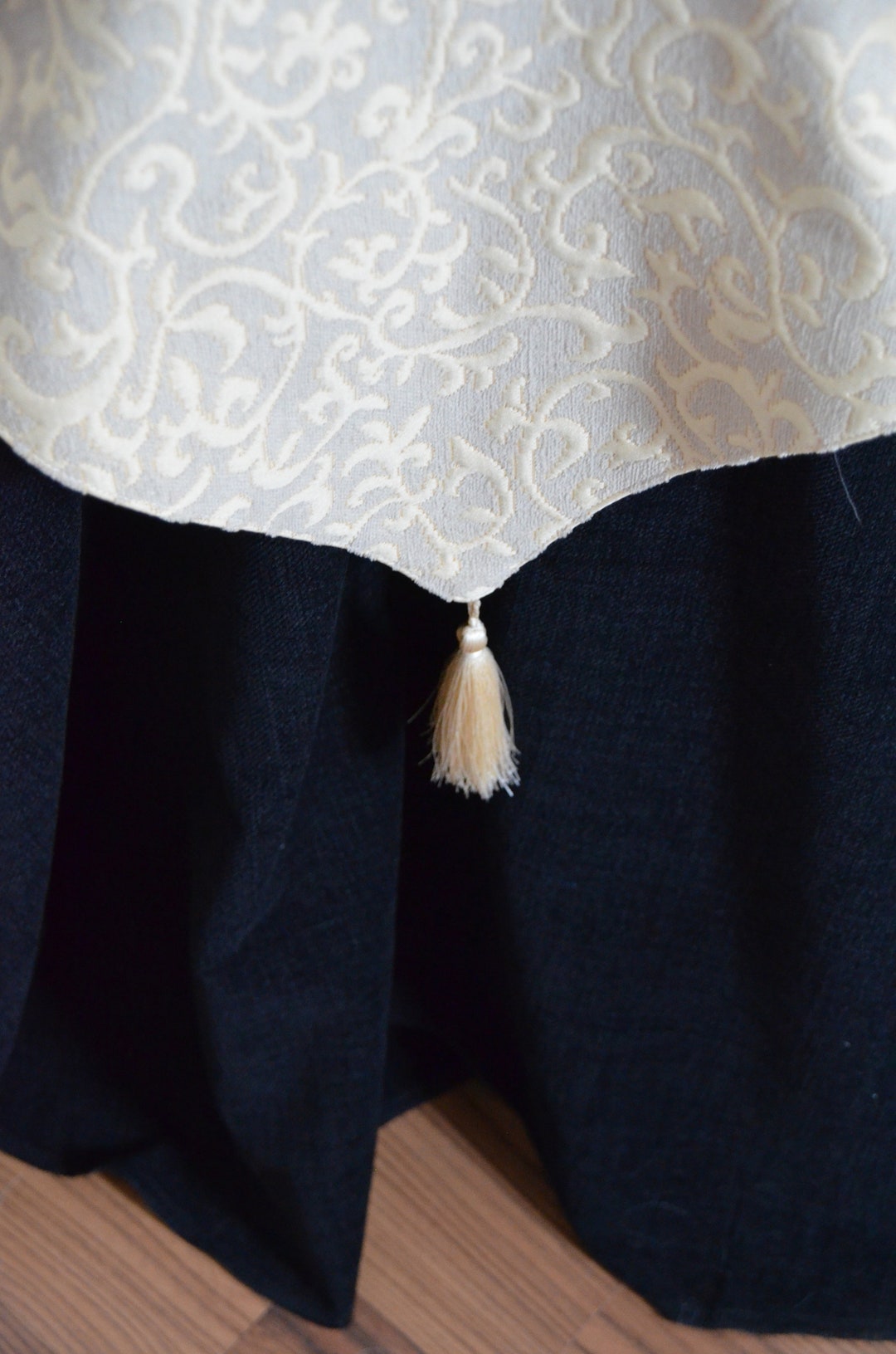 Elegant Tapestry Tablecloth, Washable, Soft and Durable Jacquard Fabric ...