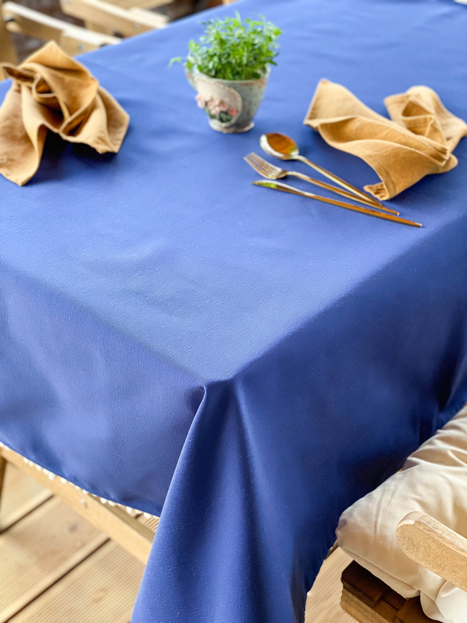 Blue Garden Tablecloth With Pom Pom Trim, Waterproof Outdoor Tablecloth ...
