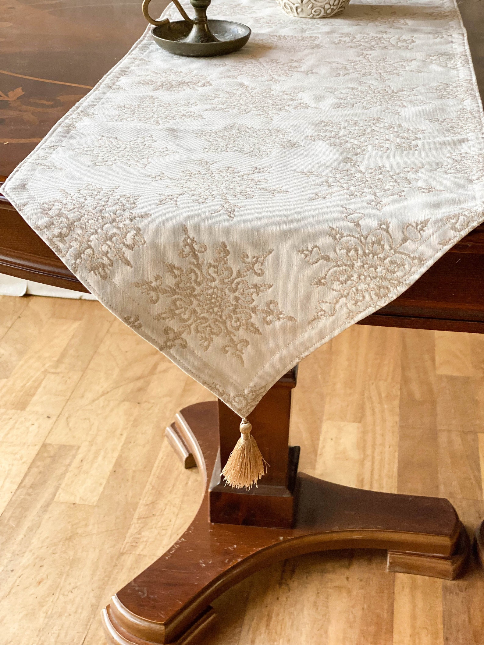 White Christmas Table Runner With Tan Snowflakes Cotton - Etsy