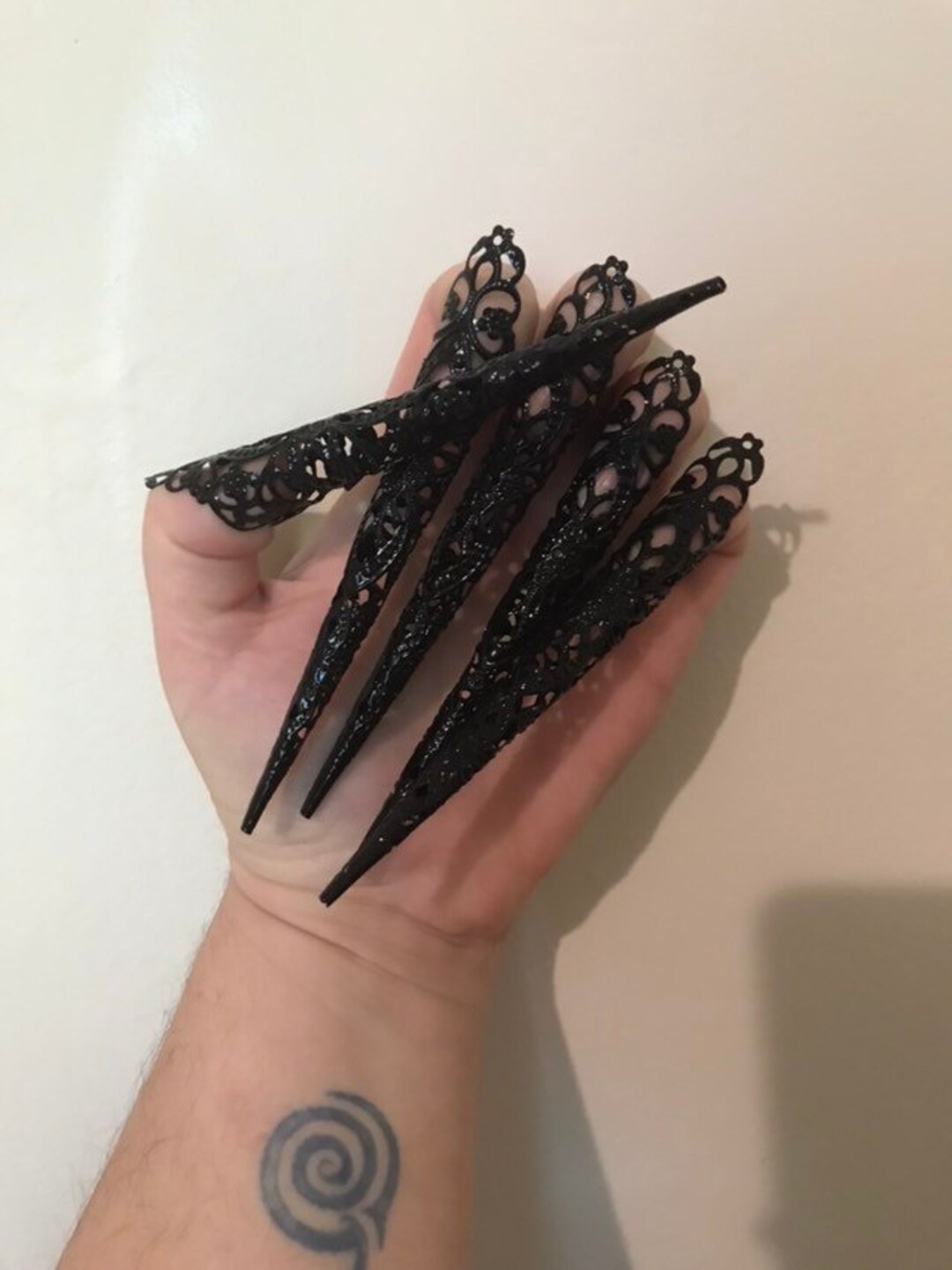Unseelie Witch Claws - Gothic Black Stiletto Filigree Nail Rings ...