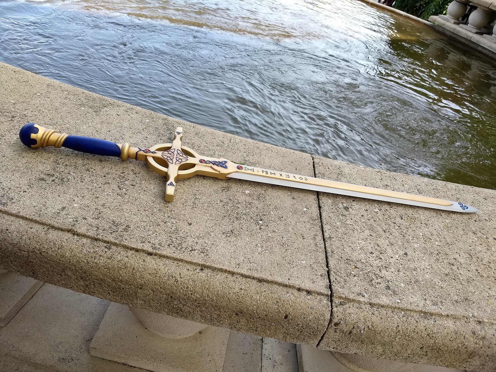 STL File Crocea Mors Gaius Julius Caesar Sword Fate Grand Order 3D ...