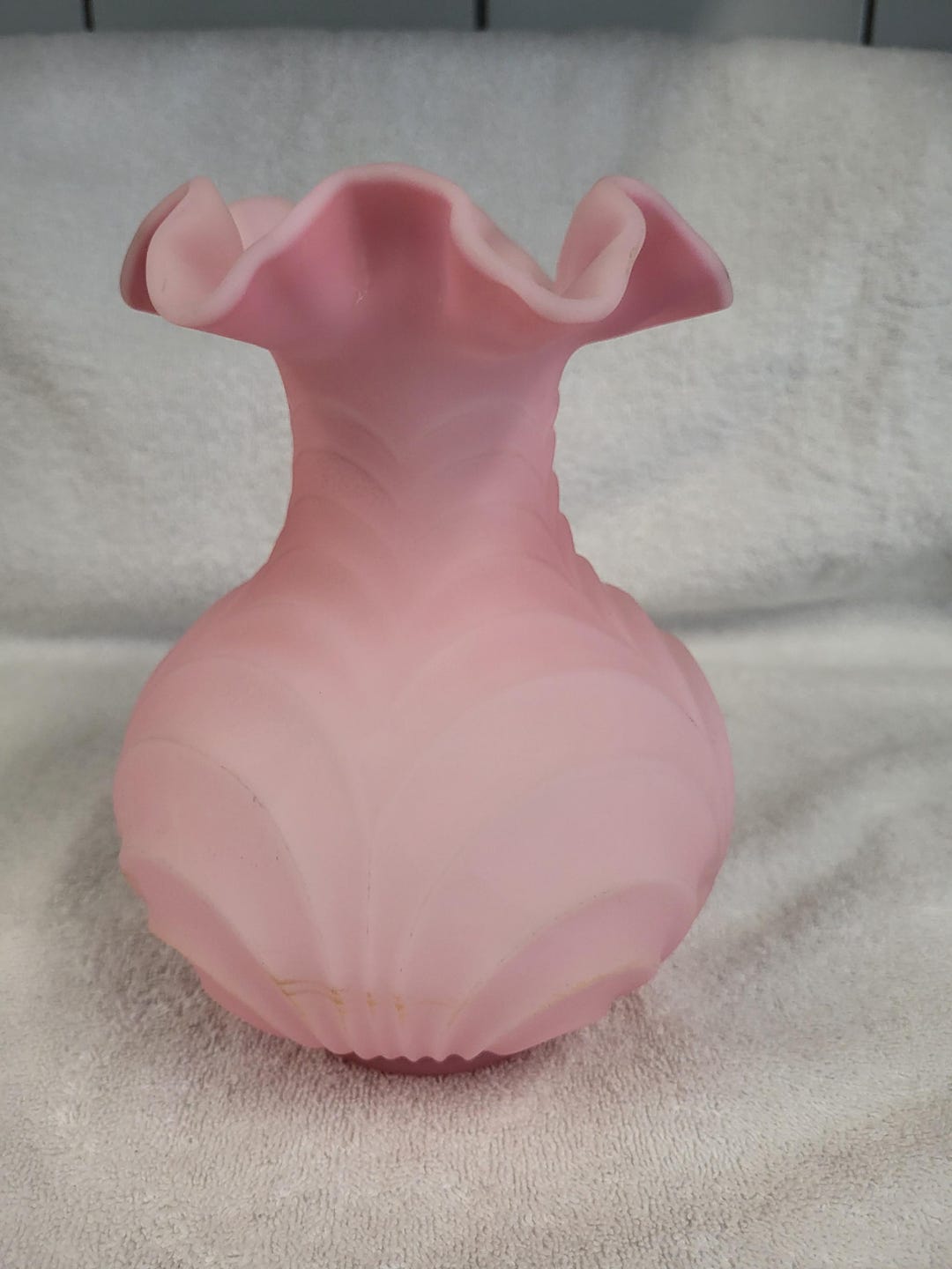 Vintage Fenton Satin Pink Ruffled Vase - Etsy