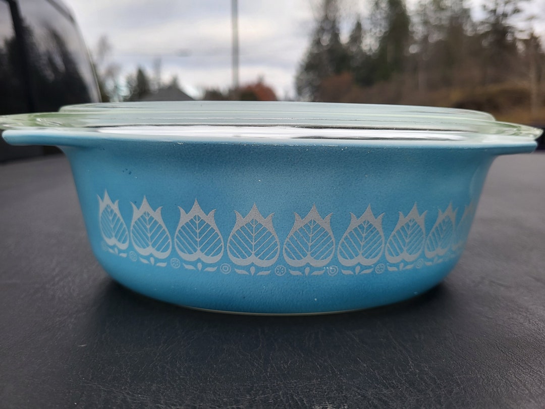 Vintage Pyrex Blue Tulips With Lid - Etsy
