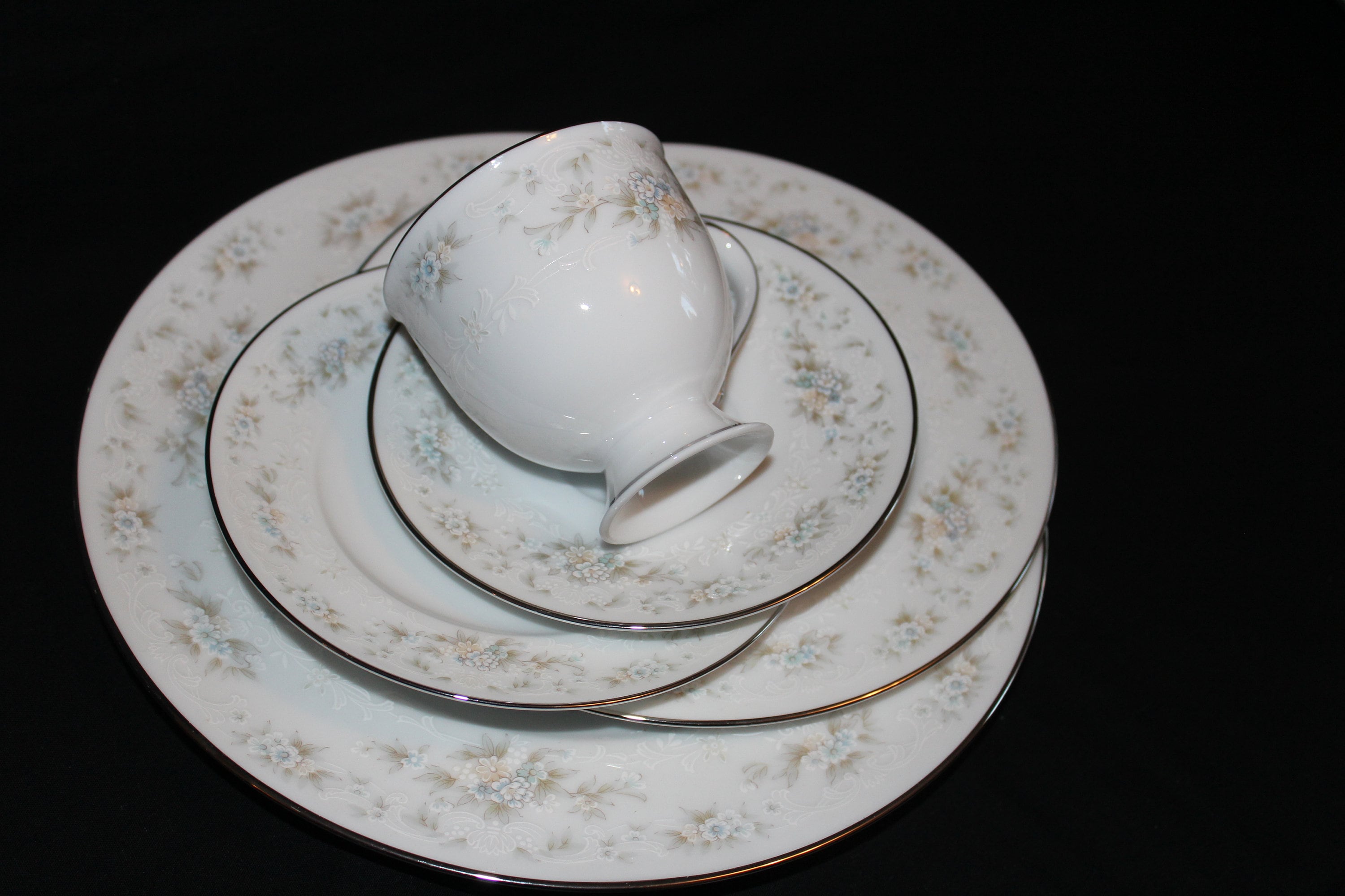 Very Rare Noritake Patience Ireland Porcelain China Set for 8 Persons ...