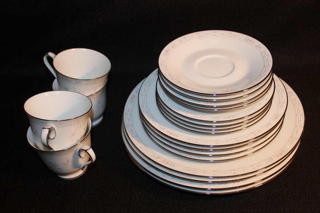 Noritake Carthage Fine China Complete Set for 4 Persons (a Total of 3 ...