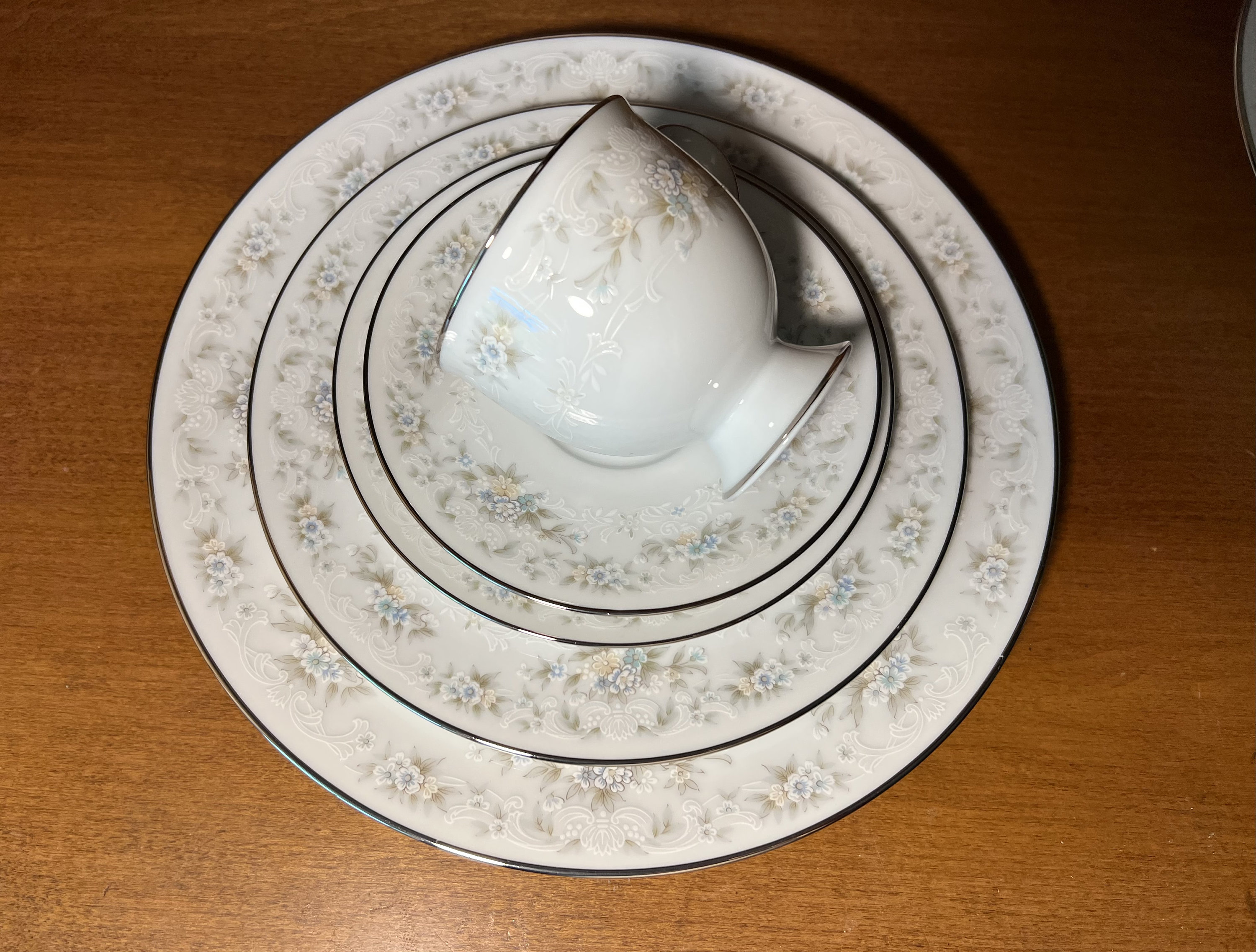 Very Rare Noritake Patience Ireland Porcelain China Set for 8 Persons ...