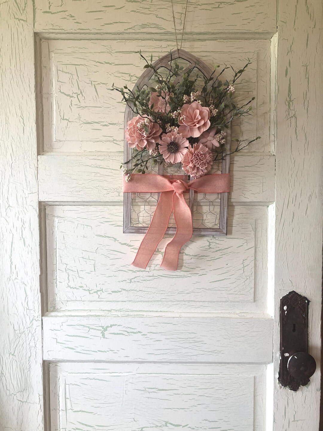 Farmhouse Style Wreath on Arch Frame - Farmhouse Shabby Chic – Pink ...