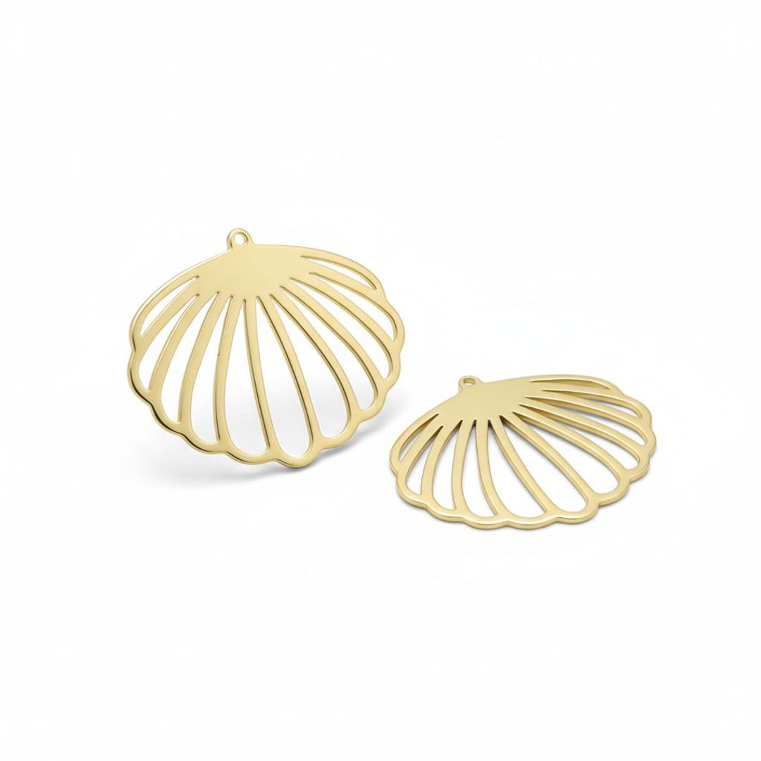 2 Pendants, Charms, Shell Shape in Gold-plated Brass, 26 Mm X 31.5 Mm ...