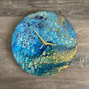 Blue Round Clock, Round Wall Clock, Round Clock, Acrylic Pour Clock ...