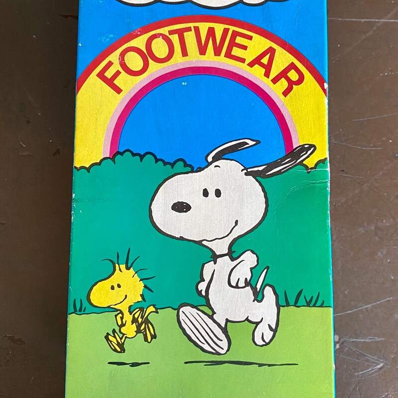 Snoopy Sneakers - Etsy