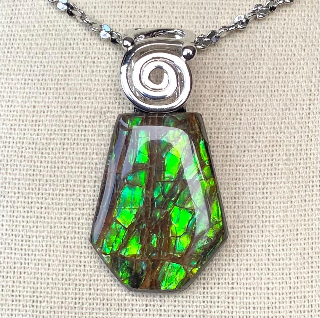 Ammolite Pendant - Flashy Green Dragonskin - Please Read Description - Etsy