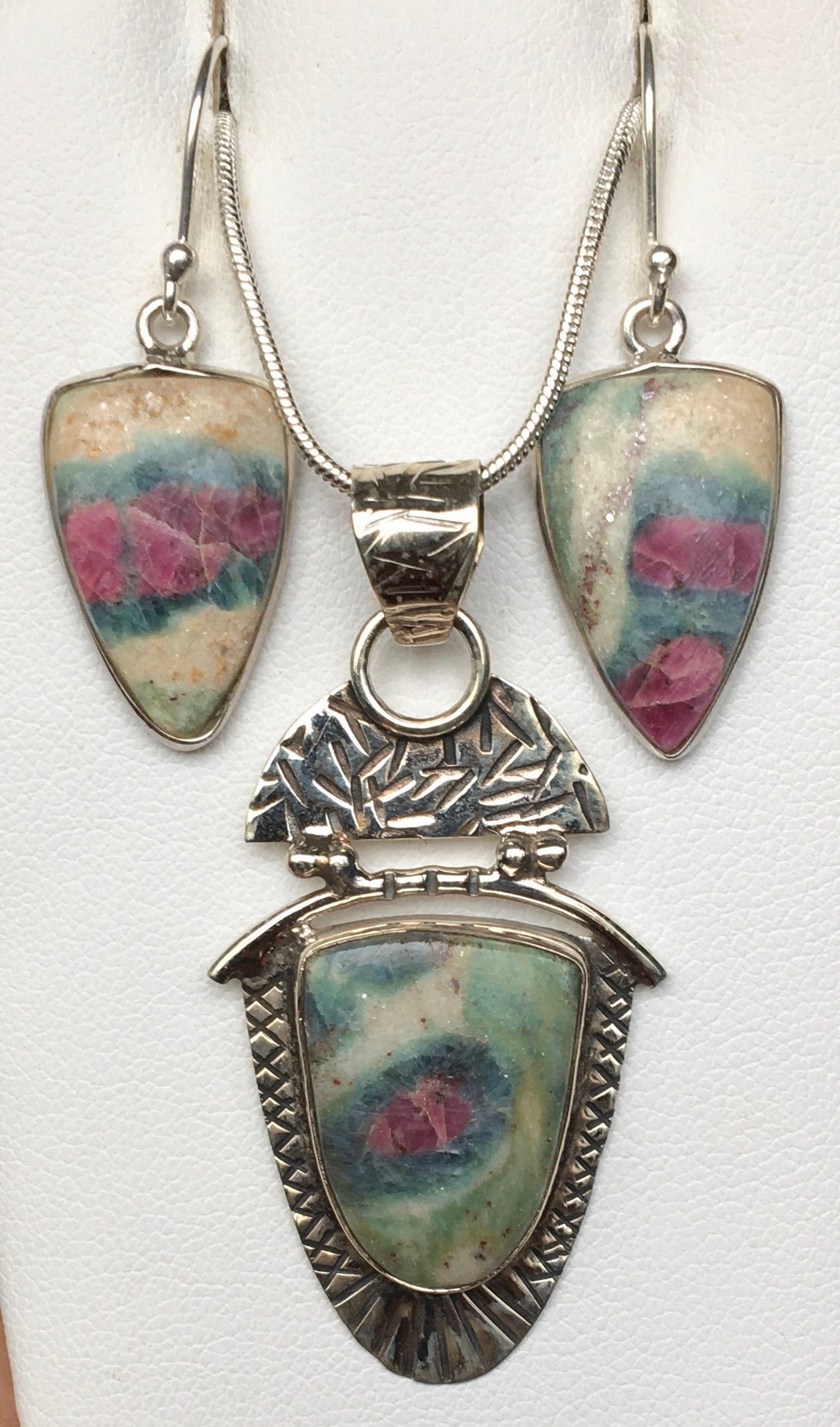 Ruby in Fuchsite Pendant and Earring Set - Etsy
