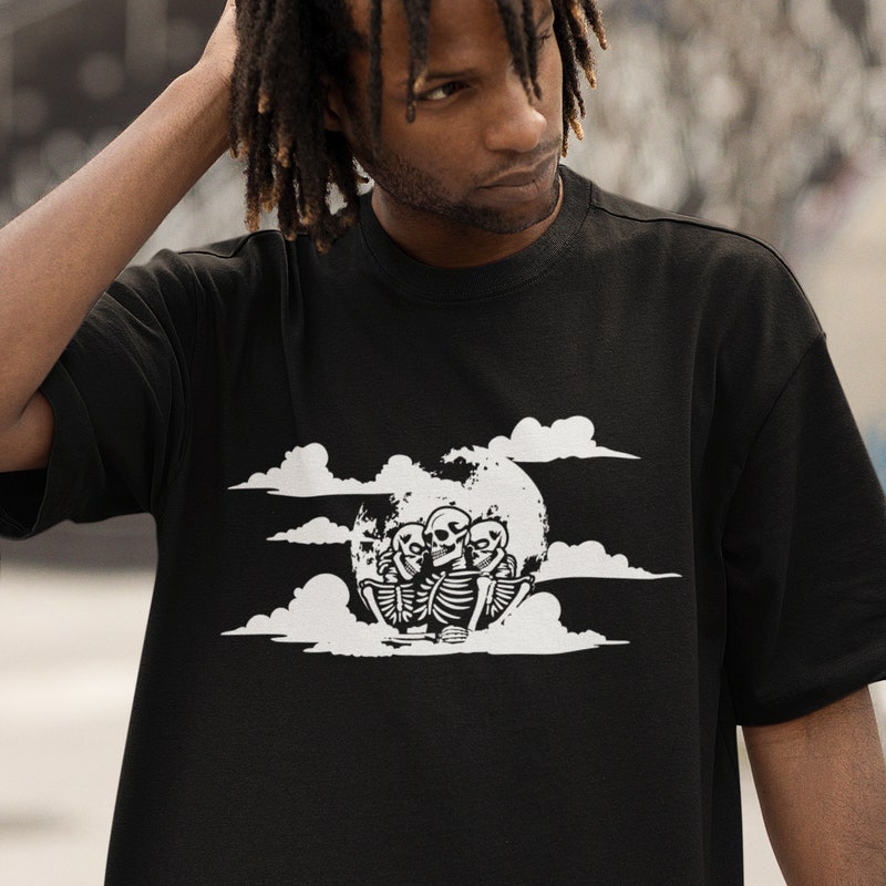 Polyamorous Couple Gift - 60+ Gift Ideas for 2026