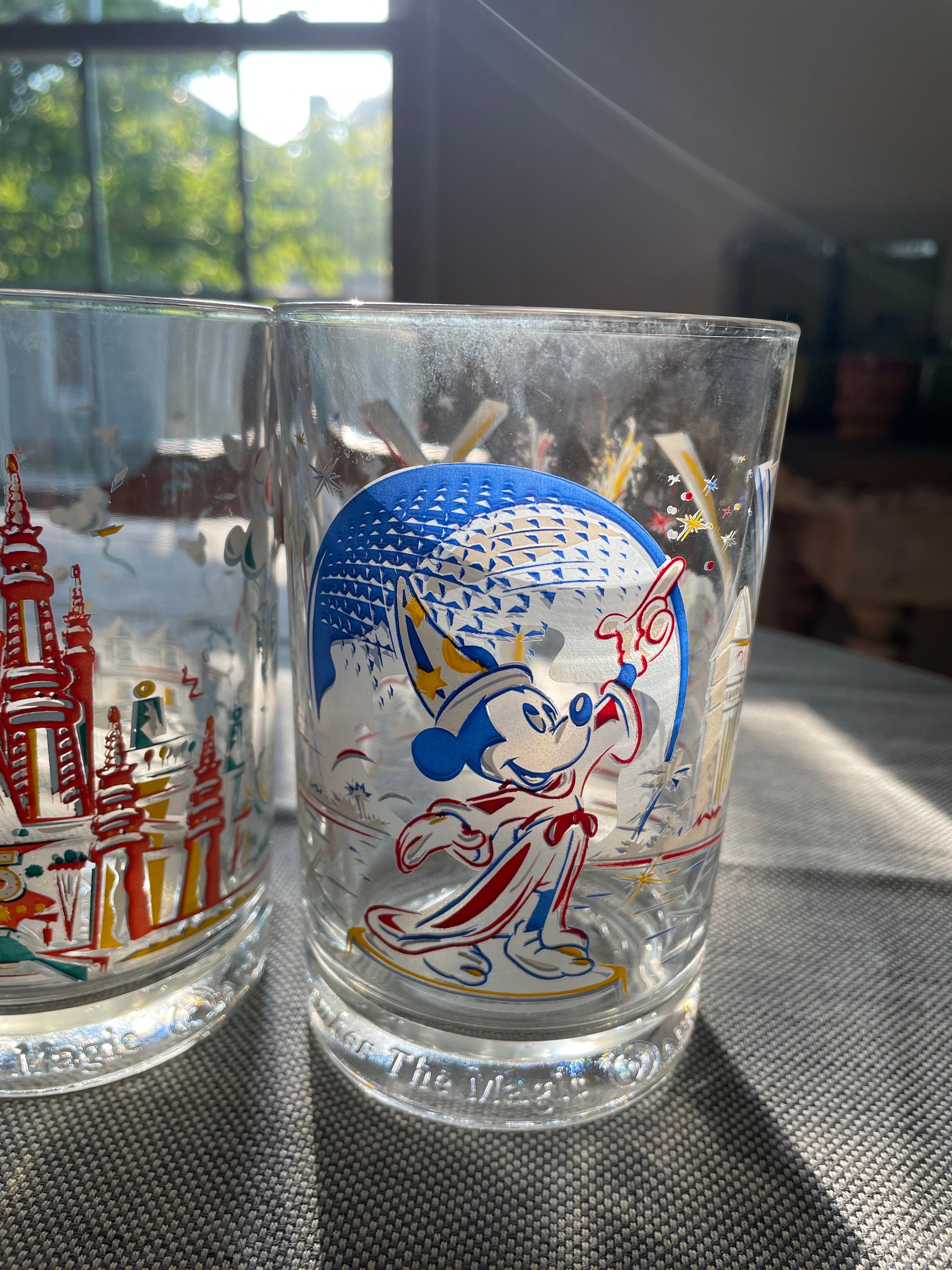 Walt Disney - Vintage Glasses - Collectors Glass - 25th Anniversary - Etsy