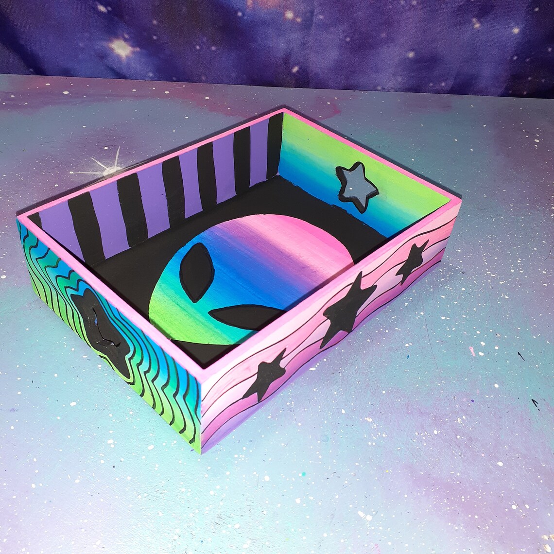 Black Light Glow Trippy Alien Stash Box / Small Rolling Makeup - Etsy