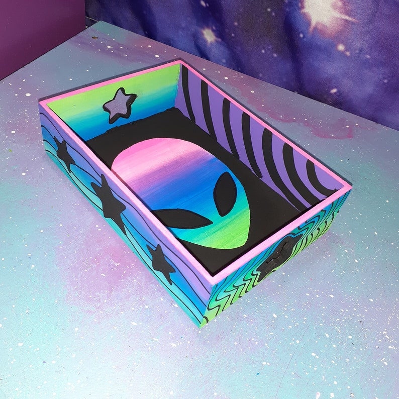 Black Light Glow Trippy Alien Stash Box / Small Rolling Makeup - Etsy