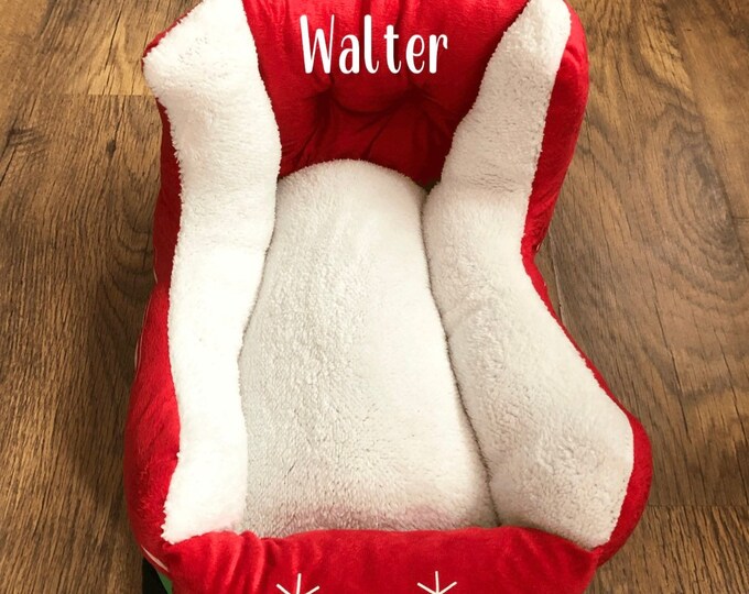 Christmas Sleigh Pet Bed, Personalised Cat or Small Dog Novelty Bed ...