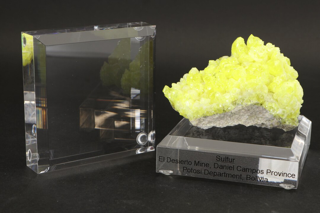 Acrylic Mineral Display Base - Mineral Specimen Acrylic Display ...