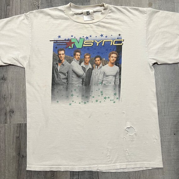 Vintage NSYNC White Y2K Winterland Distressed Boy Ban… - Gem