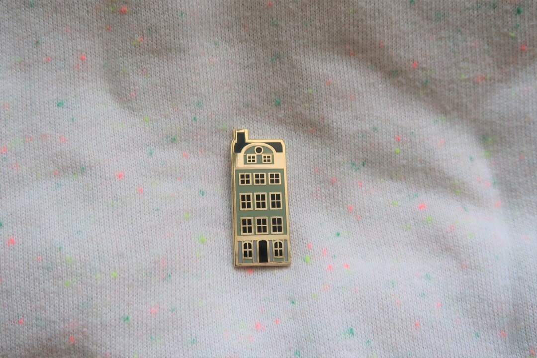 Gamla Stan Green Sweden Inspired Enamel Pin - Etsy