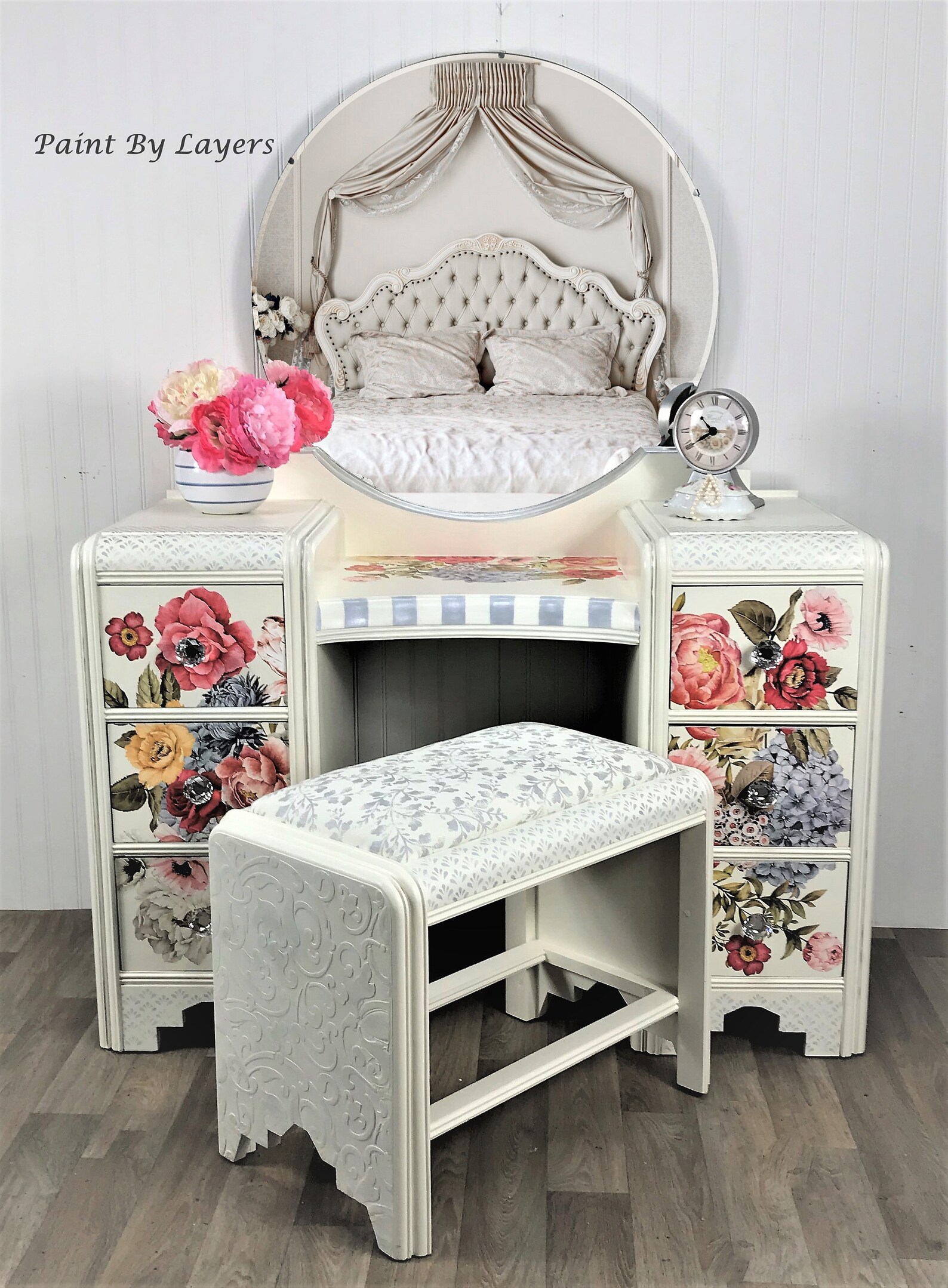 Vanity with round mirror vanity with stool. Makeup table | Etsy