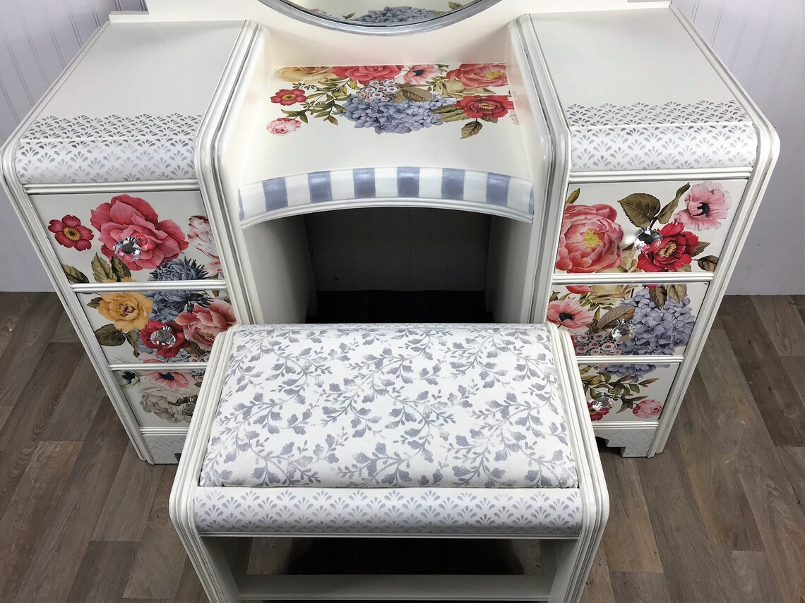 Vanity with round mirror vanity with stool. Makeup table | Etsy