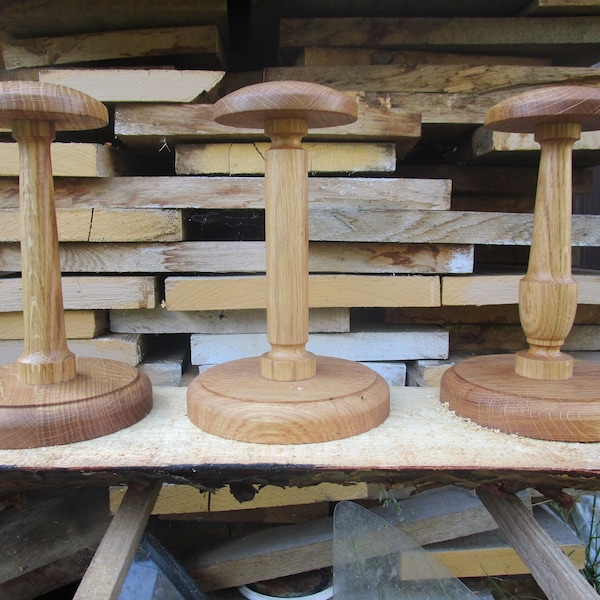Antique helmet stand - Etsy Nederland