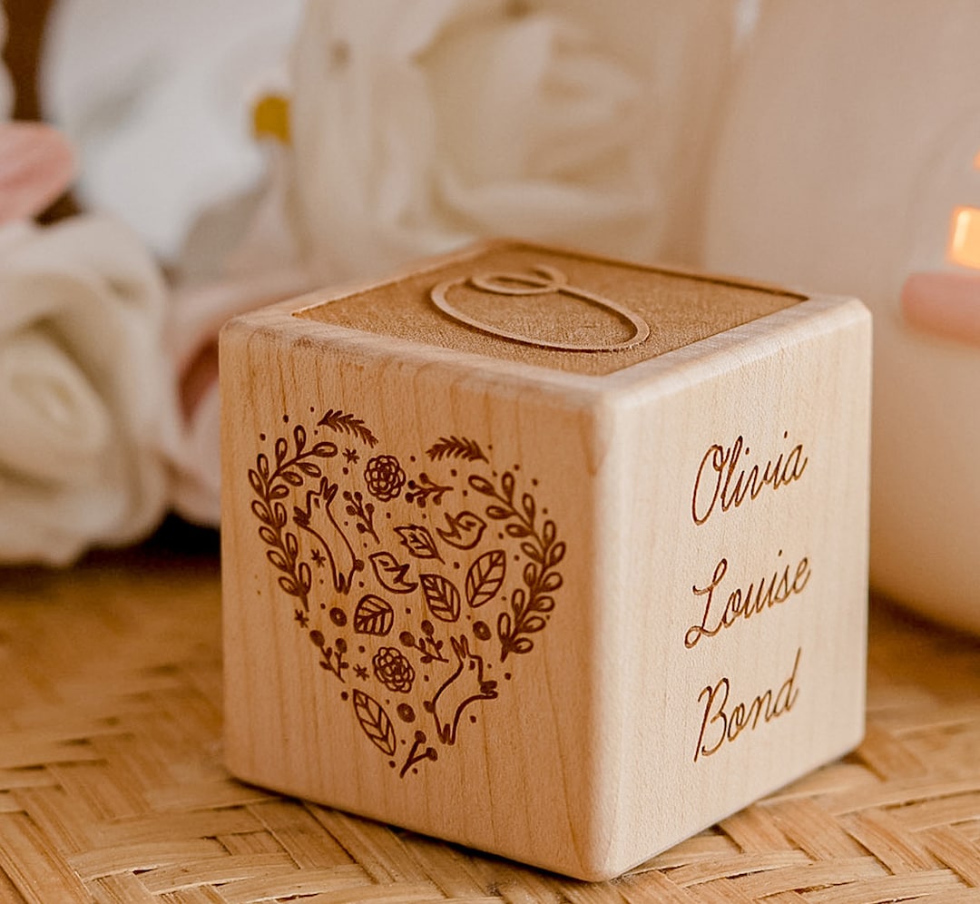 Custom Baby Gift Newborn Pretty Baby Gift Wooden Cube New Baby Girl ...