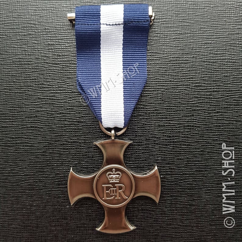 WW2 Uniform Military Medal British Army Award Distinguished Service ...