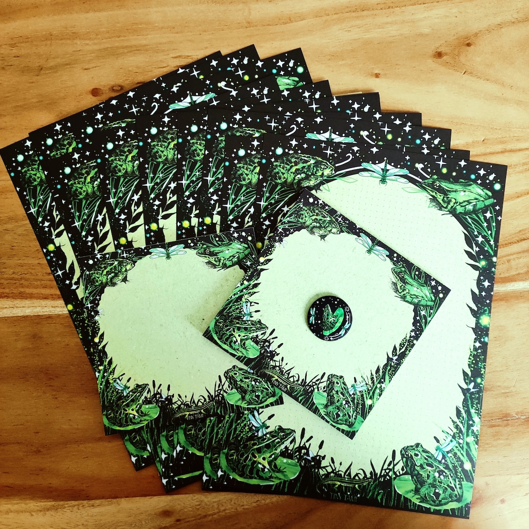 FREAKY FROGGY WRITING SET, 10 Sheets of A4 Stationery, 2 Notepads and ...