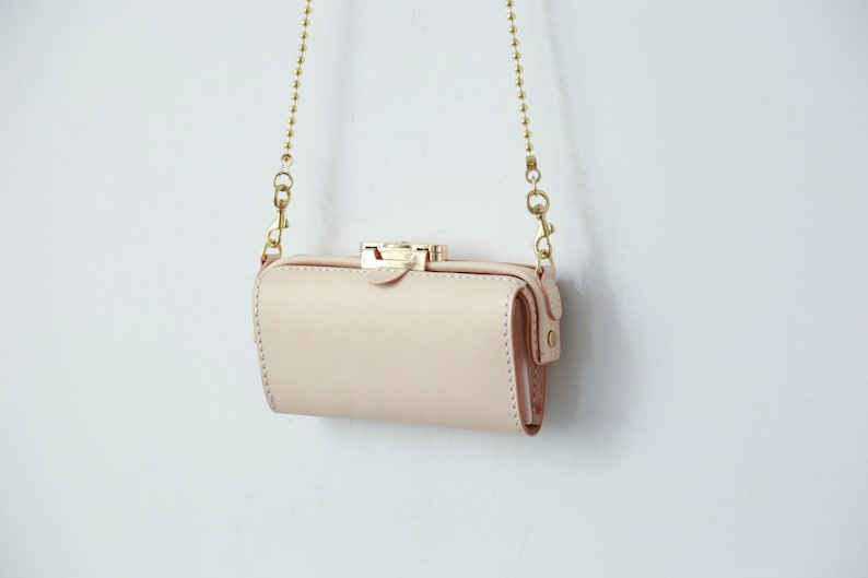 Dulles Wallet-handmade Genuine Leather Shoulder Wallet large - Etsy