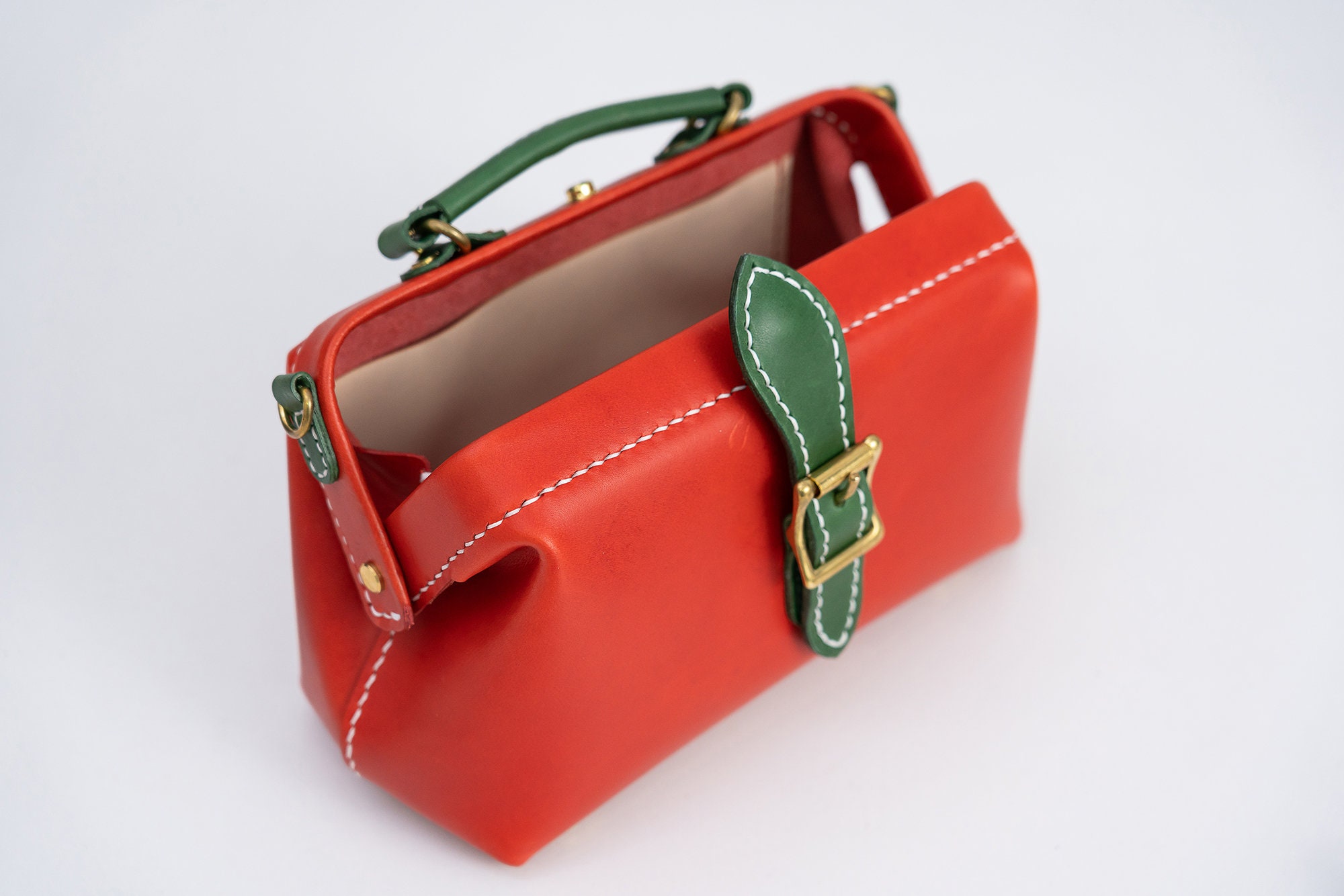 Leather Doctors Bag Doctor Style Bag Leather Purse Off | Etsy