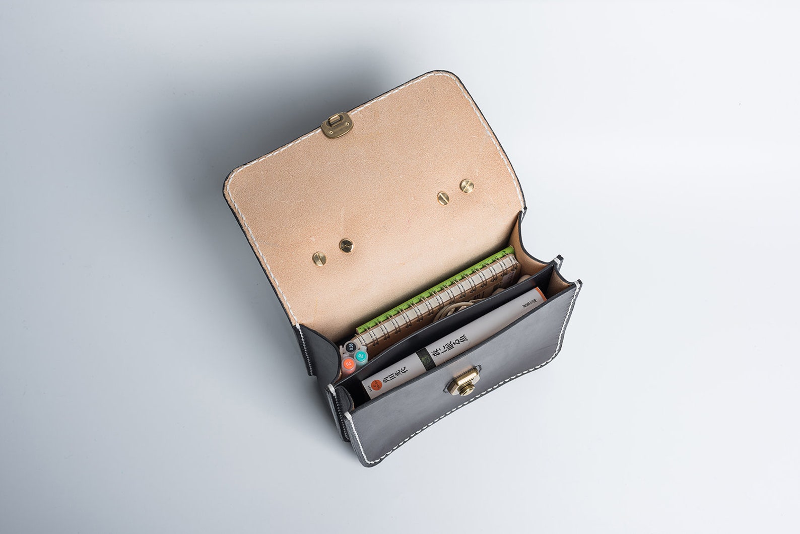 Dulles Bag-women's Cowhide Leather Small Business Handbag | Etsy