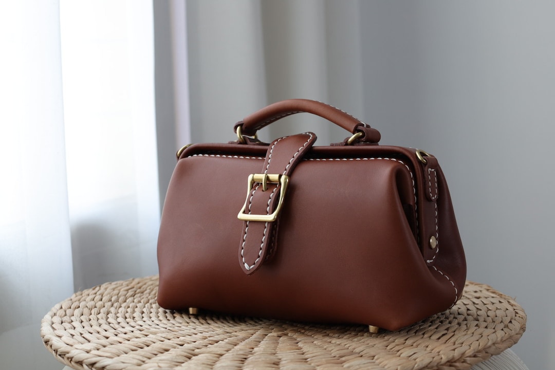 Leather Doctors Bag Doctor Style Bag, Leather Purse, off Shoulder Bag ...