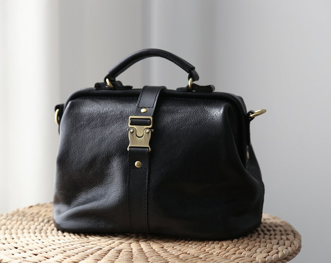 60s Doctor's Bag - Etsy