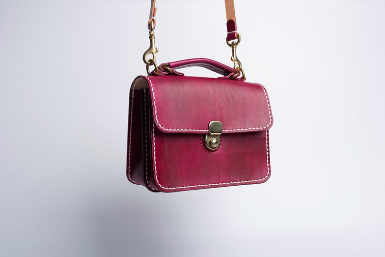 Dulles Bag-women's Cowhide Leather Small Business Handbag - Etsy