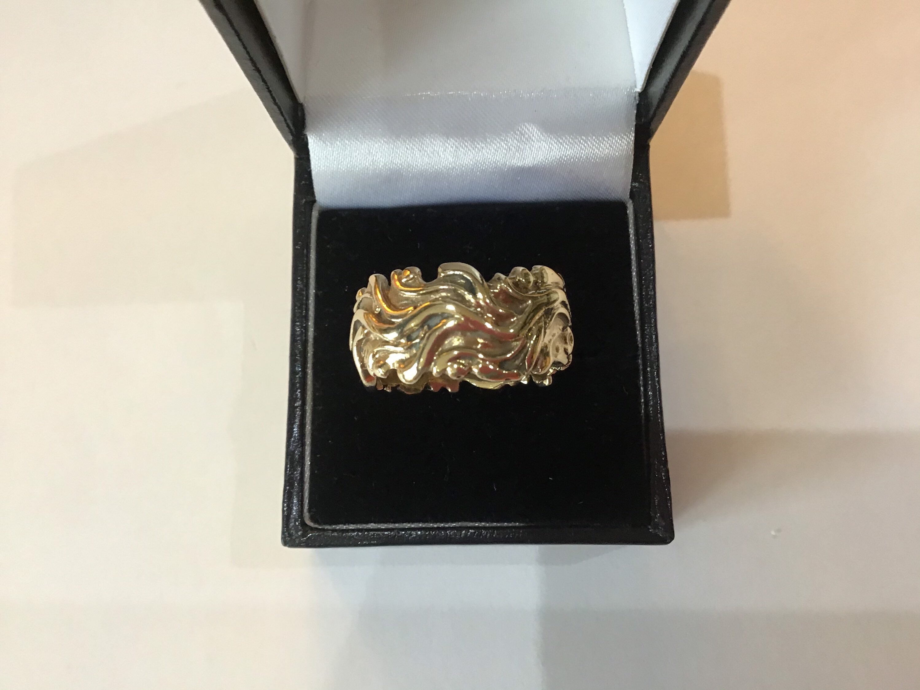 Unique 9ct Gold Extra-wide Decorative Band. | Etsy