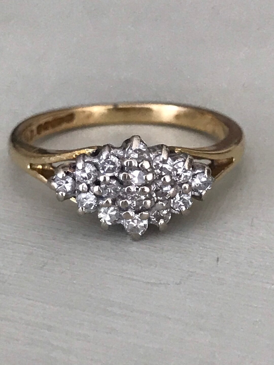 18ct Gold Multi-stone Diamond Cluster Ring. - Etsy